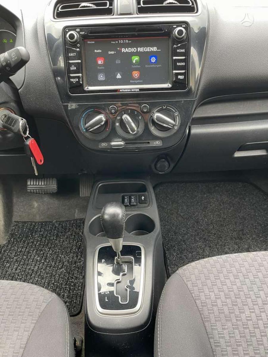White Mitsubishi Space Star 2018 in Telschi, with an engine capacity of 1.19 L and mileage of 154 thousand km for 6300 €, photo 18 on AUTOMOTO.COM.LV