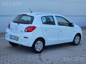 Balts Mitsubishi Space Star 2018 Rīga, ar dzinēja tilpumu 1.00 L un nobraukumu 80 tūkst. km par 5300 €, foto 27 vietnē AUTOMOTO.COM.LV