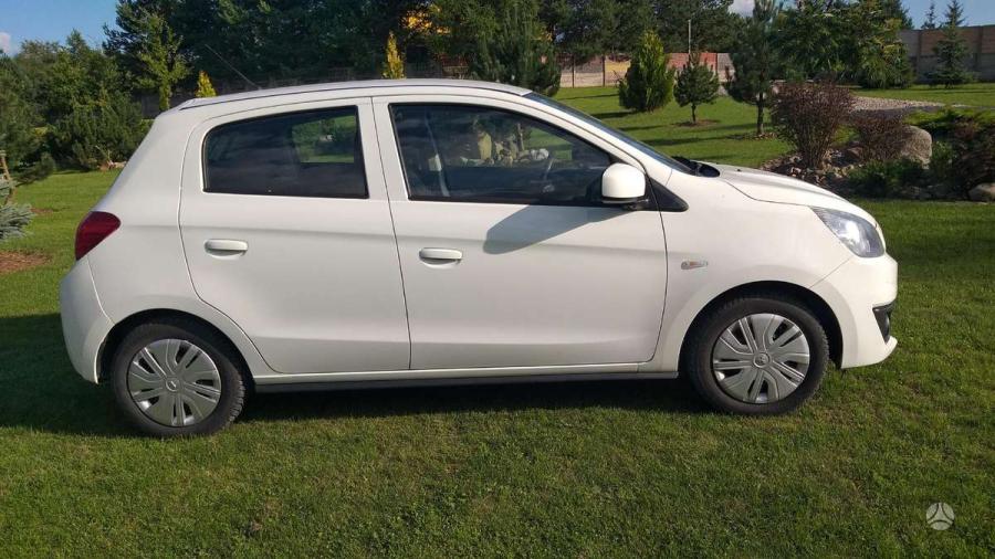 White Mitsubishi Space Star 2019 in Kaisiadorys, with an engine capacity of 1.00 L and mileage of 96 thousand km for 4200 €, photo 3 on AUTOMOTO.COM.LV