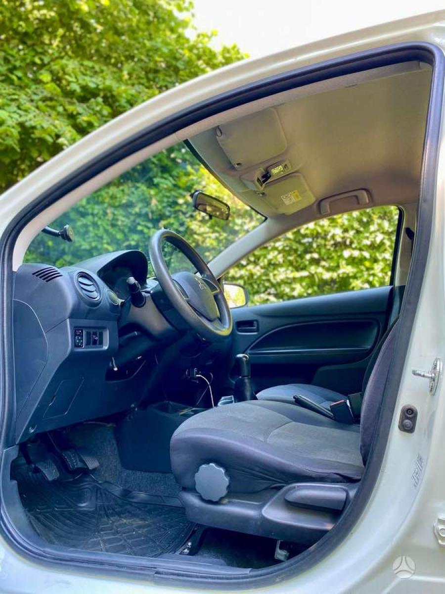 Balts Mitsubishi Space Star 2019 Kauņa, ar dzinēja tilpumu 1.00 L un nobraukumu 152 tūkst. km par 3500 €, foto 27 vietnē AUTOMOTO.COM.LV