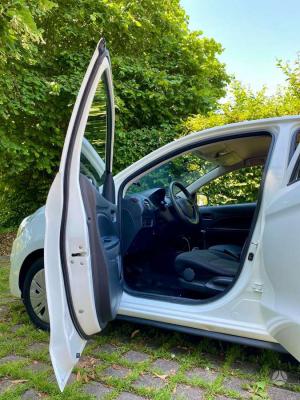 Balts Mitsubishi Space Star 2019 Kauņa, ar dzinēja tilpumu 1.00 L un nobraukumu 152 tūkst. km par 3500 €, foto 28 vietnē AUTOMOTO.COM.LV