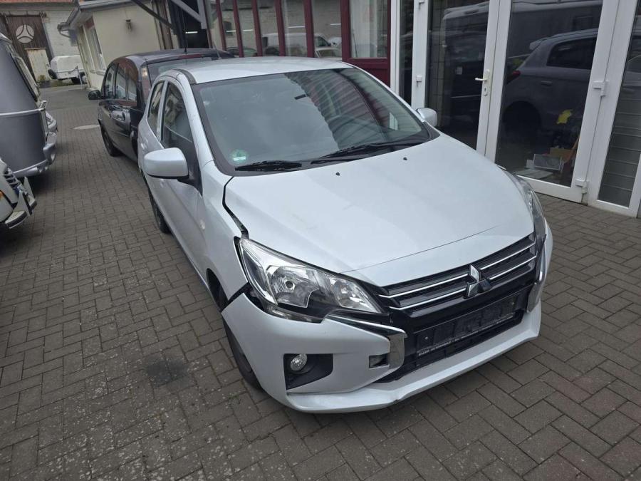 White Mitsubishi Space Star 2021 in Marijampole, with an engine capacity of 1.19 L and mileage of 90 thousand km for 3200 €, photo 3 on AUTOMOTO.COM.LV