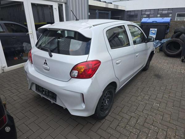 White Mitsubishi Space Star 2021 in Marijampole, with an engine capacity of 1.19 L and mileage of 90 thousand km for 3200 €, photo 4 on AUTOMOTO.COM.LV