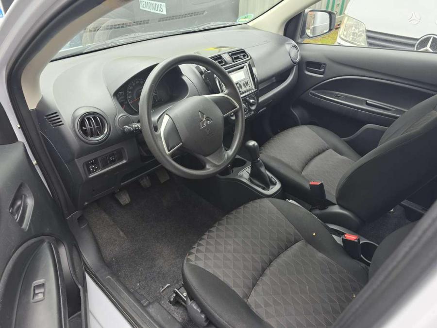 White Mitsubishi Space Star 2021 in Marijampole, with an engine capacity of 1.19 L and mileage of 90 thousand km for 3200 €, photo 6 on AUTOMOTO.COM.LV