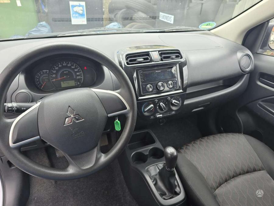 White Mitsubishi Space Star 2021 in Marijampole, with an engine capacity of 1.19 L and mileage of 90 thousand km for 3200 €, photo 7 on AUTOMOTO.COM.LV