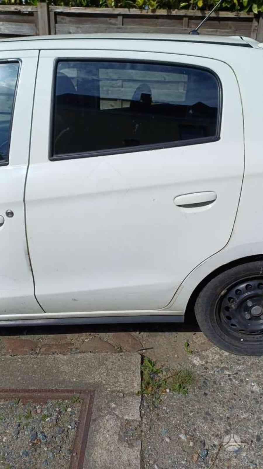 Balts Mitsubishi Space Star 2021 Viļņa, ar dzinēja tilpumu 1.20 L un nobraukumu 180 tūkst. km par 3000 €, foto 8 vietnē AUTOMOTO.COM.LV
