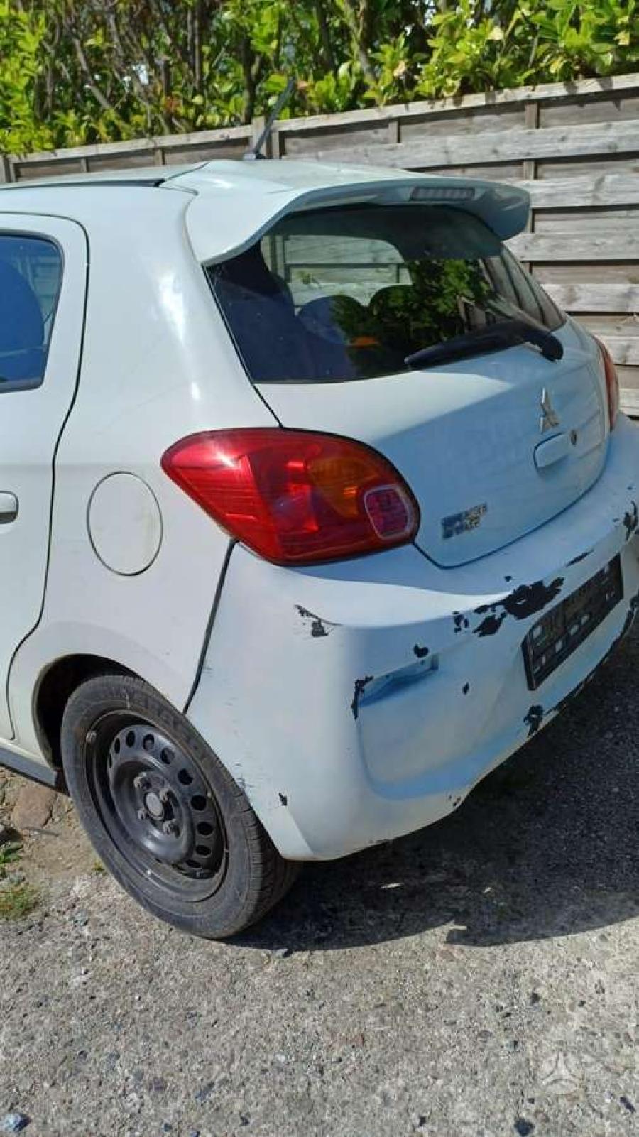 Balts Mitsubishi Space Star 2021 Viļņa, ar dzinēja tilpumu 1.20 L un nobraukumu 180 tūkst. km par 3000 €, foto 9 vietnē AUTOMOTO.COM.LV