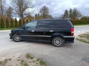 Black Mitsubishi Space Wagon 2005 in Siauliai, with an engine capacity of 2.40 L and mileage of 120 thousand km for 1550 €, photo 15 on AUTOMOTO.COM.LV