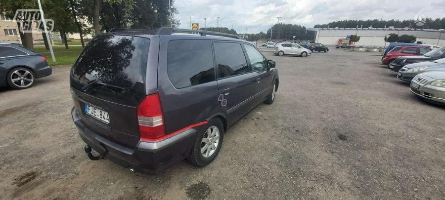 Pelēks Mitsubishi Space Wagon 2001 Utena, ar dzinēja tilpumu 2.00 L un nobraukumu 291 tūkst. km par 800 €, foto 4 vietnē AUTOMOTO.COM.LV