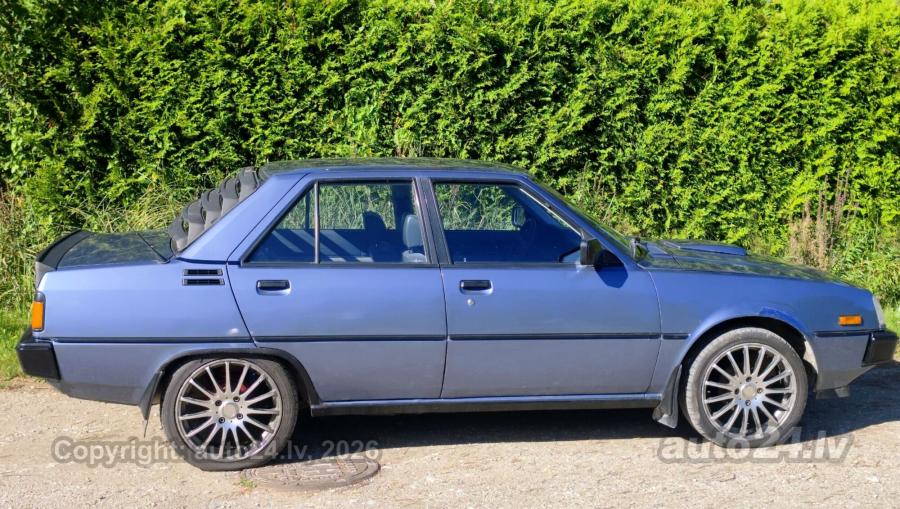 Blue Mitsubishi Tredia 1983 in Tallinn, with an engine capacity of 1.60 L and mileage of 199 thousand km for 2490 €, photo 4 on AUTOMOTO.COM.LV