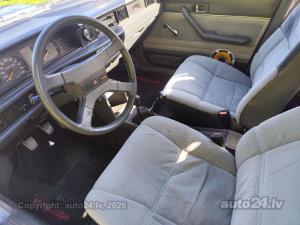 Blue Mitsubishi Tredia 1983 in Tallinn, with an engine capacity of 1.60 L and mileage of 199 thousand km for 2490 €, photo 13 on AUTOMOTO.COM.LV