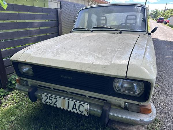 Smilšu krāsa Moskvych / AZLK 2140 1983 Kivieli, ar dzinēja tilpumu 55.00 L un nobraukumu 83 tūkst. km par 1500 €, foto 8 vietnē AUTOMOTO.COM.LV
