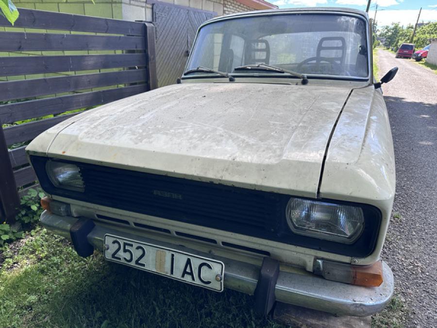 Smilšu krāsa Moskvych / AZLK 2140 1983 Kivieli, ar dzinēja tilpumu 55.00 L un nobraukumu 83 tūkst. km par 1500 €, foto 9 vietnē AUTOMOTO.COM.LV