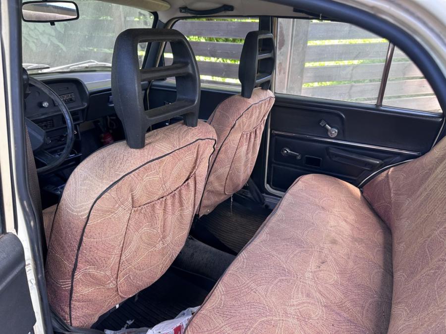 Smilšu krāsa Moskvych / AZLK 2140 1983 Kivieli, ar dzinēja tilpumu 55.00 L un nobraukumu 83 tūkst. km par 1500 €, foto 13 vietnē AUTOMOTO.COM.LV
