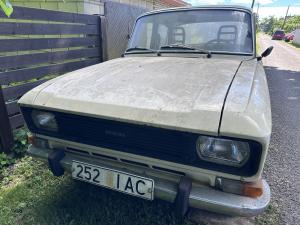 Smilšu krāsa Moskvych / AZLK 2140 1983 Kivieli, ar dzinēja tilpumu 55.00 L un nobraukumu 83 tūkst. km par 1500 €, foto 17 vietnē AUTOMOTO.COM.LV