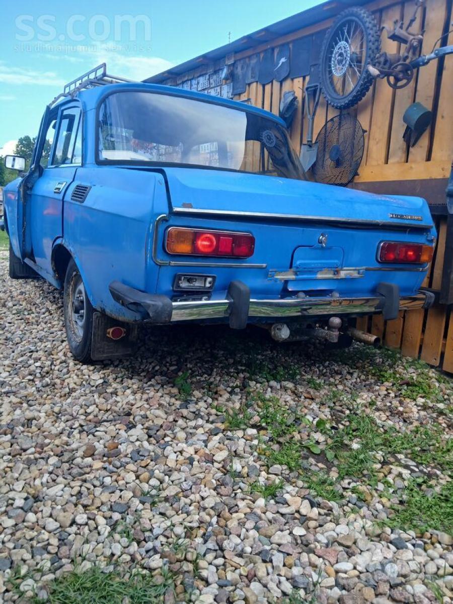 Blue Moskvich / AZLK 2140 1990 in Kraslava, with an engine capacity of 1.50 L and mileage of 564 thousand km for 2000 €, photo 3 on AUTOMOTO.COM.LV