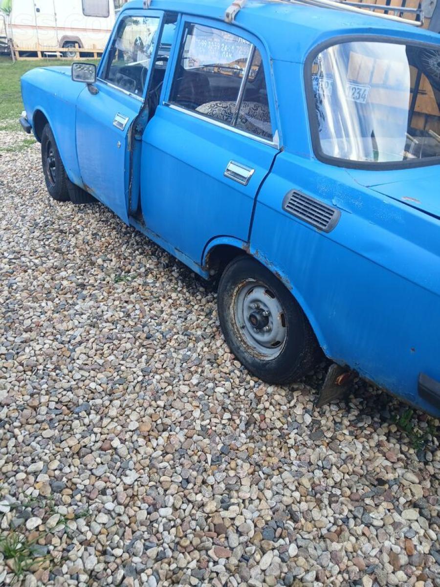 Blue Moskvich / AZLK 2140 1990 in Kraslava, with an engine capacity of 1.50 L and mileage of 564 thousand km for 2000 €, photo 14 on AUTOMOTO.COM.LV