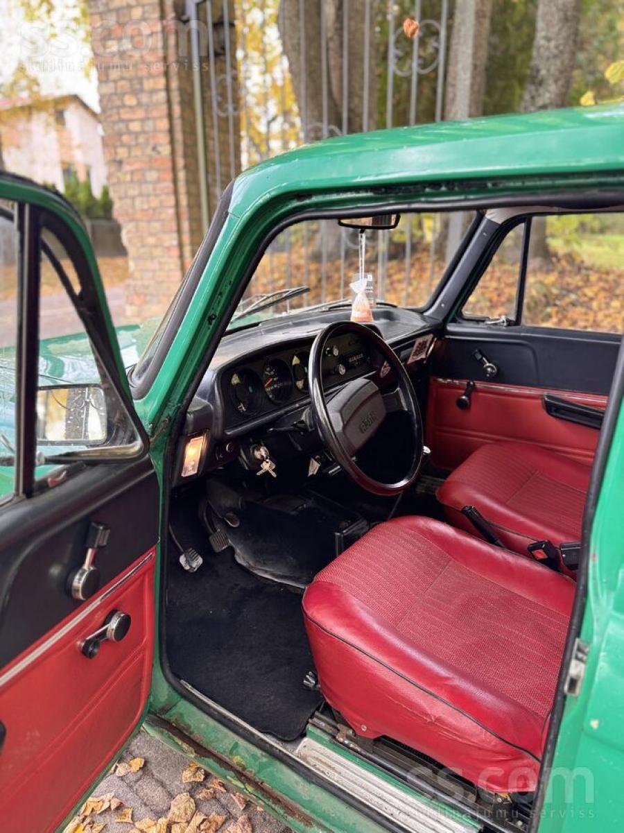 Zaļš Moskvych / AZLK 2140 1980 Rīga, ar dzinēja tilpumu 1.50 L un nobraukumu 49 tūkst. km par 1350 €, foto 2 vietnē AUTOMOTO.COM.LV