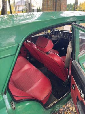 Zaļš Moskvych / AZLK 2140 1980 Rīga, ar dzinēja tilpumu 1.50 L un nobraukumu 49 tūkst. km par 1350 €, foto 6 vietnē AUTOMOTO.COM.LV