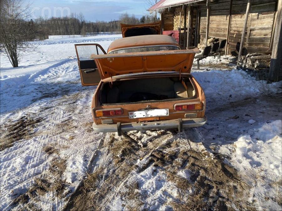 Оранжевый Москвич / АЗЛК 2140 1977 в Рига, объемом двигателя 1.50 л и пробегом 98 тыс. км за 5 €, фото 5 на AUTOMOTO.COM.LV