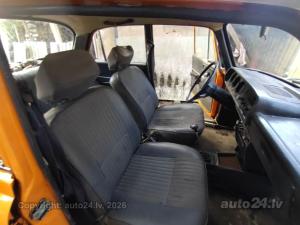 Oranžs Moskvych / AZLK 2140 1979 Tallina, ar dzinēja tilpumu 1.50 L un nobraukumu 120 tūkst. km par 2200 €, foto 9 vietnē AUTOMOTO.COM.LV