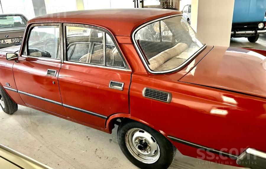 Oranžs Moskvych / AZLK 2140 1985 Talsi, ar dzinēja tilpumu 1.50 L un nobraukumu 63 tūkst. km par 3950 €, foto 4 vietnē AUTOMOTO.COM.LV