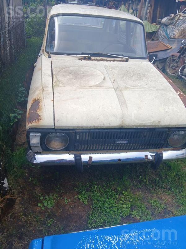 White Moskvich / AZLK 2140 1990 in Kraslava, with an engine capacity of 1.50 L and mileage of 800 thousand km for 300 €, photo 3 on AUTOMOTO.COM.LV