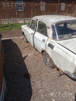 White Moskvich / AZLK 2140 1977 in Madona, with an engine capacity of 1.50 L and mileage of 10 thousand km for 600 €, photo 4 on AUTOMOTO.COM.LV