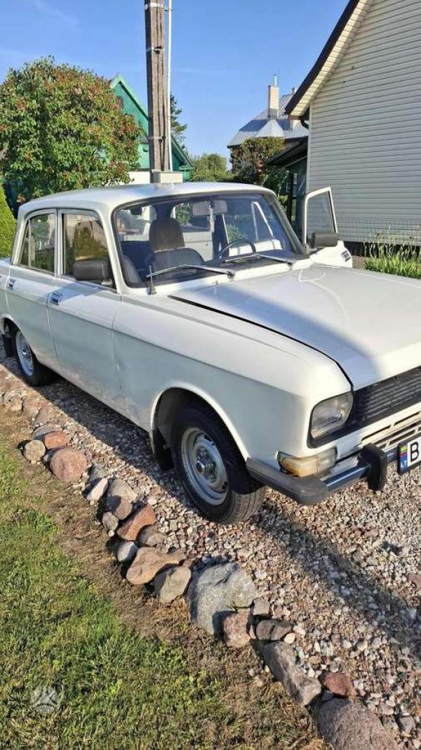 White Moskvich / AZLK 2140 1988 in Marijampole, with an engine capacity of 1.50 L and mileage of 29 thousand km for 1800 €, photo 1 on AUTOMOTO.COM.LV