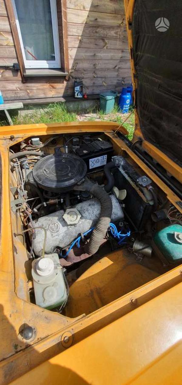 Yellow Moskvich / AZLK 2140 1984 in Vilnius, with an engine capacity of 1.48 L and mileage of 82 thousand km for 3100 €, photo 6 on AUTOMOTO.COM.LV