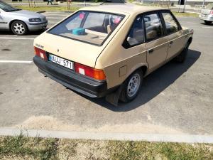 Москвич / АЗЛК 2141 1989 в Вильнюс, объемом двигателя 1.50 л и пробегом 41 тыс. км за 1600 €, фото 5 на AUTOMOTO.COM.LV