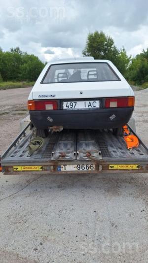 White Moskvich / AZLK 2141 1990 in Riga, with an engine capacity of 1.60 L and mileage of 100 thousand km for 1000 €, photo 2 on AUTOMOTO.COM.LV
