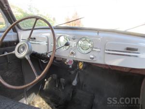 Серый Москвич / АЗЛК 401 1955 в Рига, объемом двигателя 1.00 л и пробегом 30 тыс. км за 7600 €, фото 5 на AUTOMOTO.COM.LV