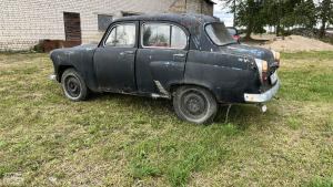 Melns Moskvych / AZLK 407 1957 Viļņa, ar dzinēja tilpumu 1.30 L un nobraukumu 75 tūkst. km par 750 €, foto 4 vietnē AUTOMOTO.COM.LV