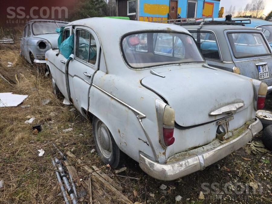 Pelēks Moskvych / AZLK 407 1960 Rīga, ar dzinēja tilpumu 1.20 L un nobraukumu 20 tūkst. km par 1200 €, foto 3 vietnē AUTOMOTO.COM.LV