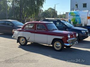 Sarkans Moskvych / AZLK 407 1962 Tallina, ar dzinēja tilpumu 1.40 L un nobraukumu 70 tūkst. km par 9990 €, foto 6 vietnē AUTOMOTO.COM.LV