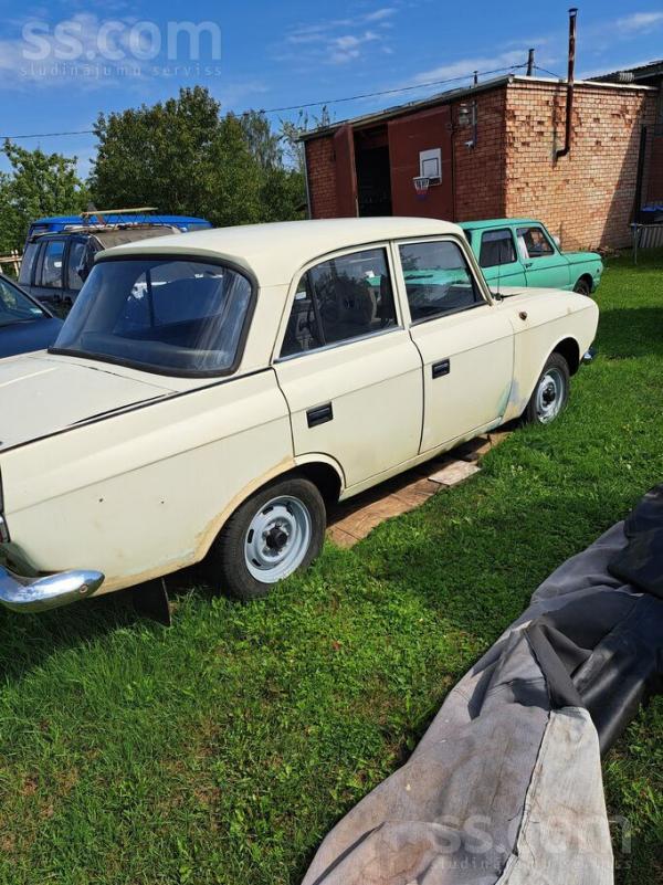 Brūns Moskvych / AZLK 412 1990 Preiļi, ar dzinēja tilpumu 1.50 L un nobraukumu 36 tūkst. km par 800 €, foto 2 vietnē AUTOMOTO.COM.LV