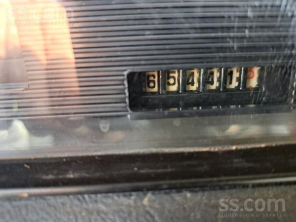 Brūns Moskvych / AZLK 412 1990 Preiļi, ar dzinēja tilpumu 1.50 L un nobraukumu 36 tūkst. km par 800 €, foto 7 vietnē AUTOMOTO.COM.LV