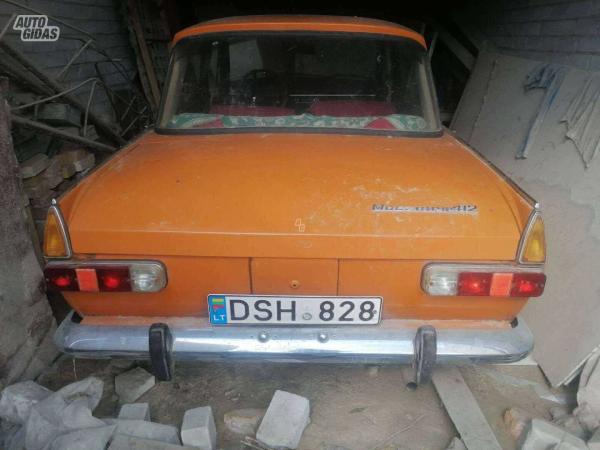 Pelēks Moskvych / AZLK 412 1981 Šauļi, ar dzinēja tilpumu 1.40 L un nobraukumu 111 tūkst. km par 1350 €, foto 9 vietnē AUTOMOTO.COM.LV