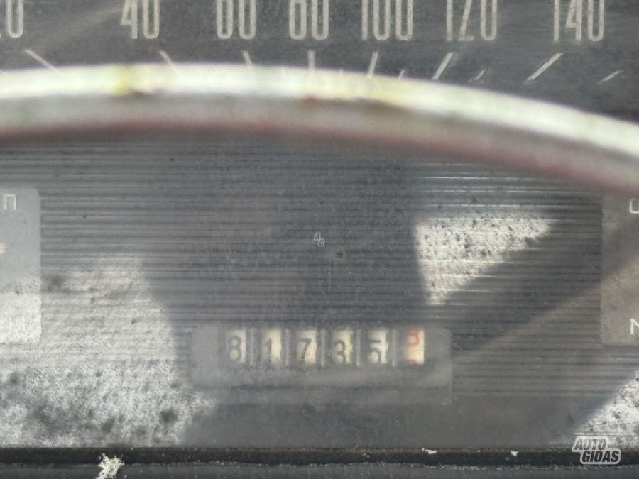 Pelēks Moskvych / AZLK 412 1981 Šauļi, ar dzinēja tilpumu 1.40 L un nobraukumu 111 tūkst. km par 1350 €, foto 15 vietnē AUTOMOTO.COM.LV