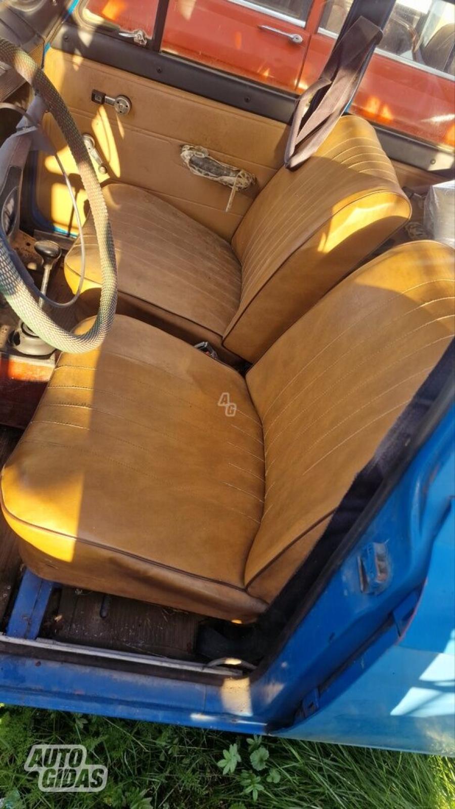 Moskvich / AZLK 412 1973 in Vilnius, with an engine capacity of 1.50 L and mileage of 42 thousand km for 300 €, photo 7 on AUTOMOTO.COM.LV