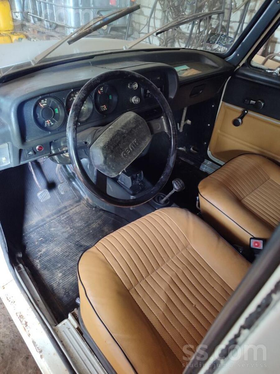 Balts Moskvych / AZLK 412 1980 Rēzekne, ar dzinēja tilpumu 1.50 L un nobraukumu 56 tūkst. km par 1220 €, foto 3 vietnē AUTOMOTO.COM.LV