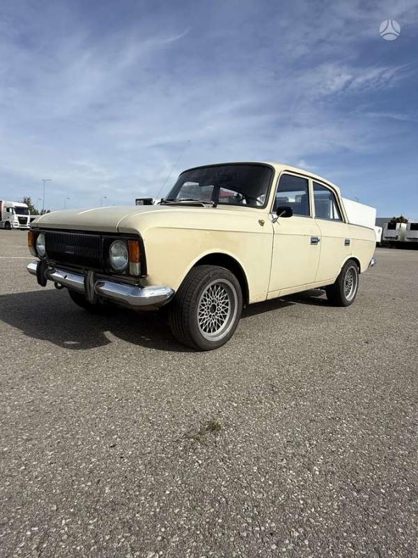 Dzeltens Moskvych / AZLK 412 1986 Klaipėda, ar dzinēja tilpumu 1.50 L un nobraukumu 58 tūkst. km par 1500 €, foto 6 vietnē AUTOMOTO.COM.LV