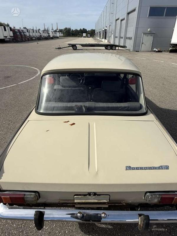 Dzeltens Moskvych / AZLK 412 1986 Klaipėda, ar dzinēja tilpumu 1.50 L un nobraukumu 58 tūkst. km par 1500 €, foto 10 vietnē AUTOMOTO.COM.LV