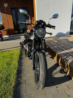 Черный Moto Guzzi V7 2014 в Вильнюс, объемом двигателя 0.75 л и пробегом 13 тыс. км за 3800 €, фото 3 на AUTOMOTO.COM.LV