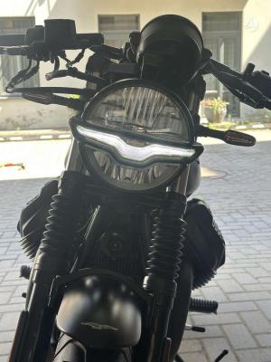Черный Moto Guzzi V7 2022 в Вильнюс, объемом двигателя 0.85 л и пробегом 3 тыс. км за 6700 €, фото 4 на AUTOMOTO.COM.LV