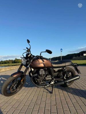 Коричневый Moto Guzzi V7 2019 в Каунас, объемом двигателя 0.75 л и пробегом 16 тыс. км за 5500 €, фото 3 на AUTOMOTO.COM.LV
