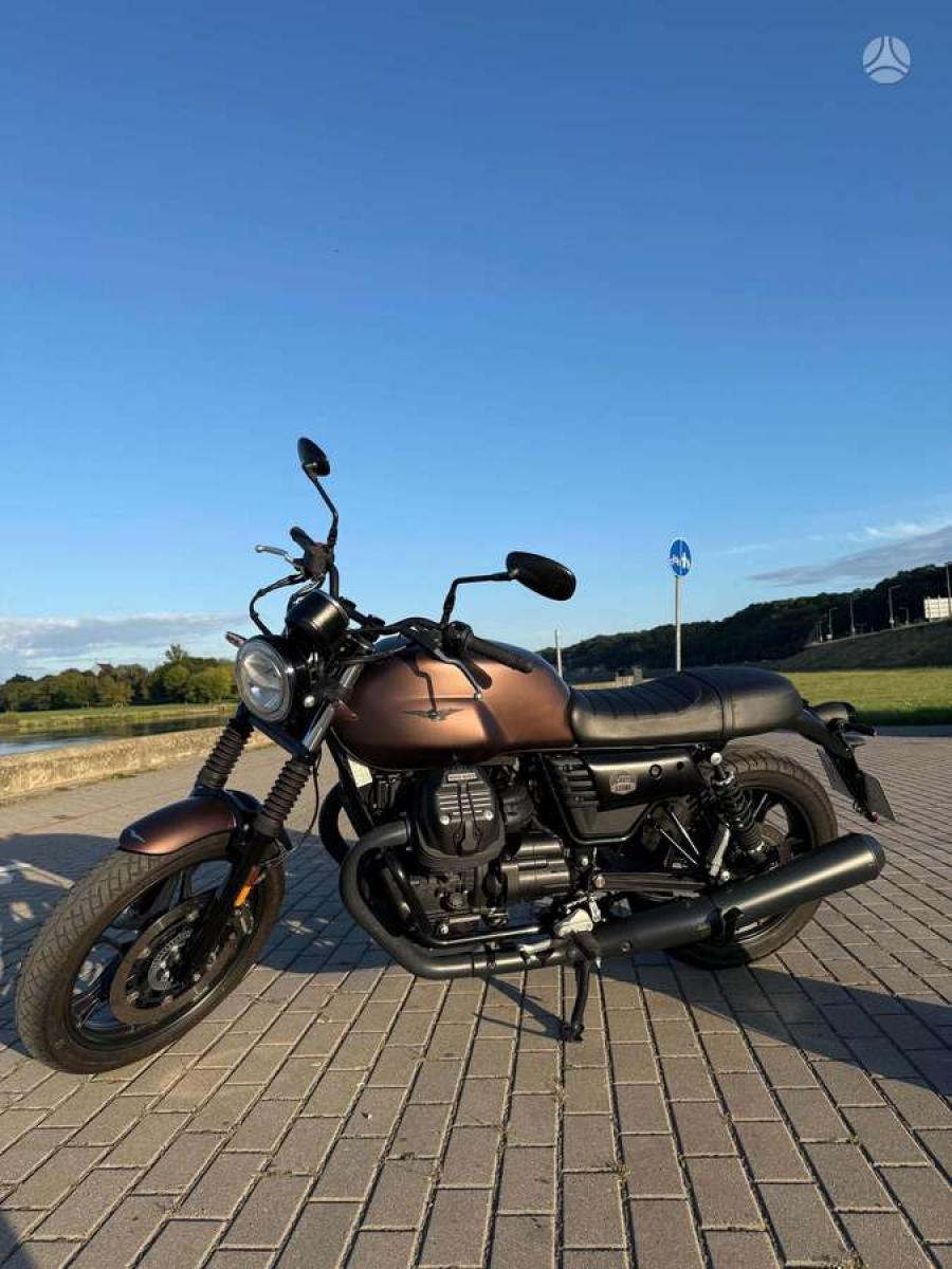 Коричневый Moto Guzzi V7 2019 в Каунас, объемом двигателя 0.75 л и пробегом 16 тыс. км за 5500 €, фото 3 на AUTOMOTO.COM.LV