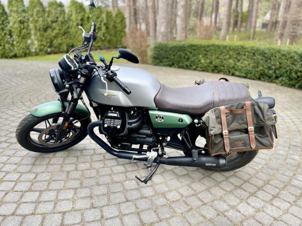 Moto Guzzi V7 2021 in Jurmala, with an engine capacity of 0.85 L and mileage of 0 thousand km for 6900 €, photo 3 on AUTOMOTO.COM.LV
