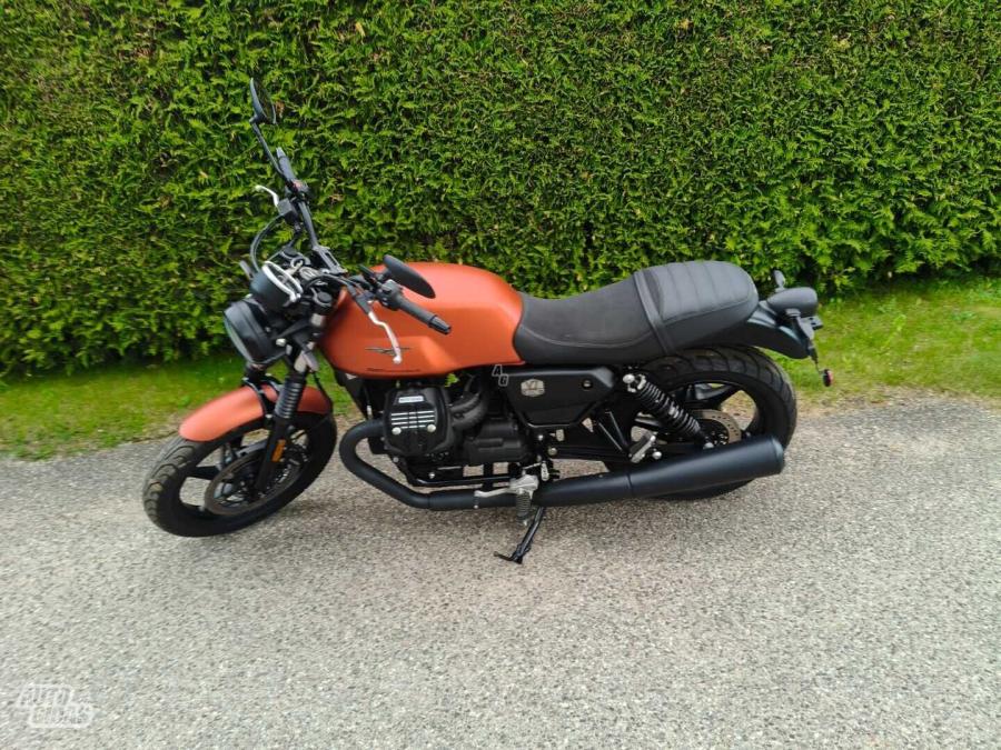 Moto Guzzi V7 2023 Utena, ar dzinēja tilpumu 0.85 L un nobraukumu 3 tūkst. km par 5100 €, foto 3 vietnē AUTOMOTO.COM.LV